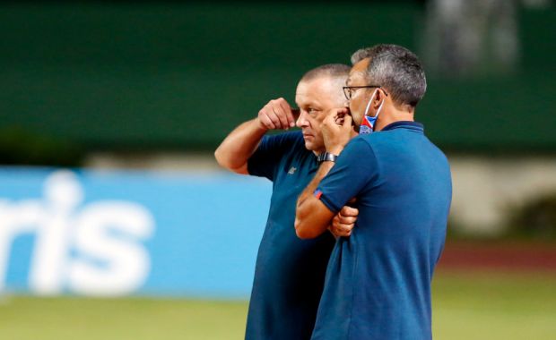 James Freitas explica escalação inicial e mudanças no 2º tempo ...