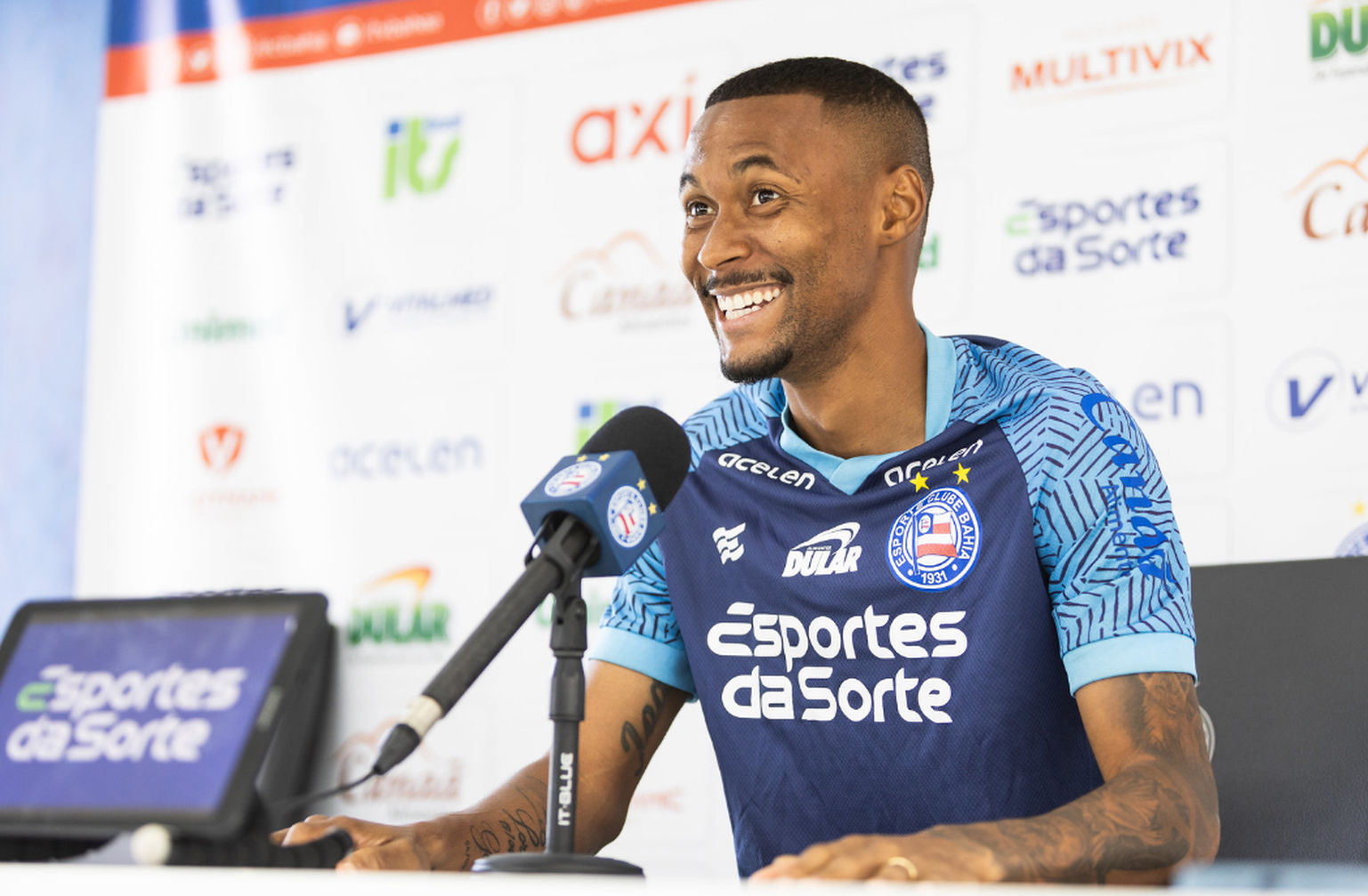 Ademir se mostra feliz com números no Bahia e quer voltar a ser titular ...