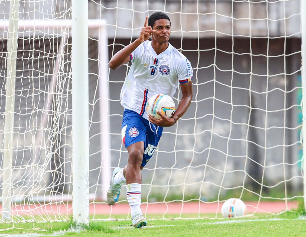 Bahia atropela rival em Ba-Vi e fica perto do título baiano sub-15 - ecbahia.com