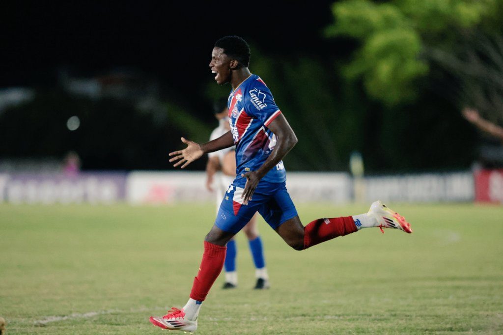 Após marcar 1º gol, Ruan Pablo supera marca histórica de ídolo do Bahia - ecbahia.com
